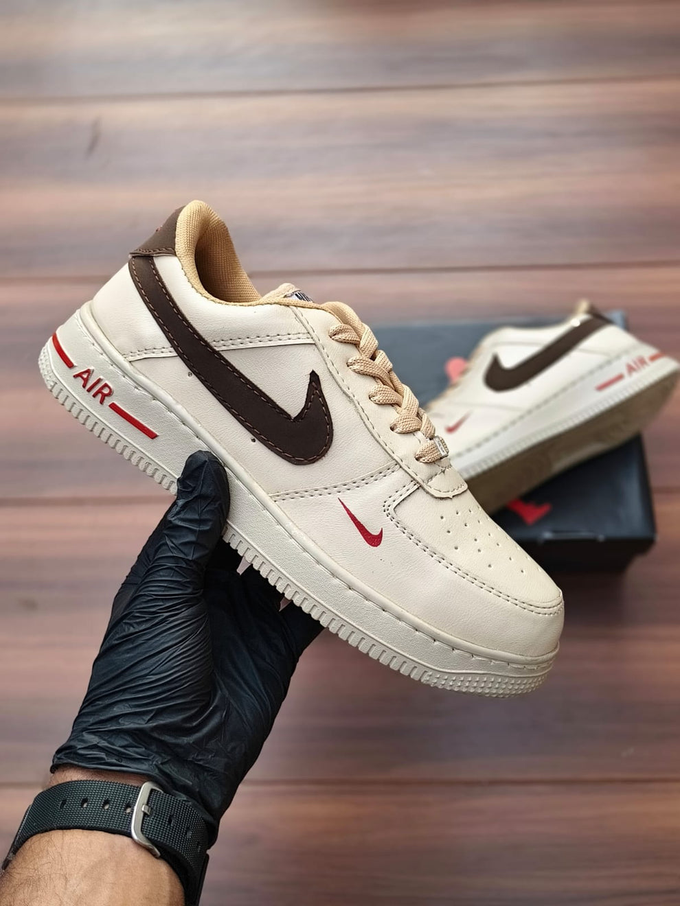 Nike TM – My Sneaker Studio